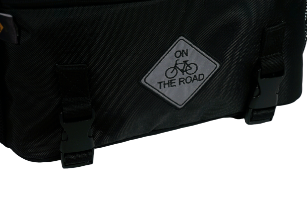 LUNCH BOX / CAMERA BAG | On The Road Bags